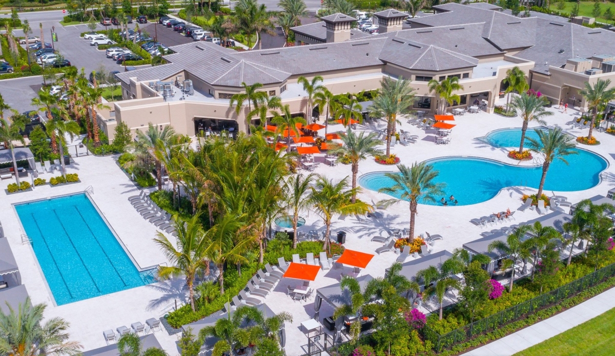 Commercial – La Gasse Pools